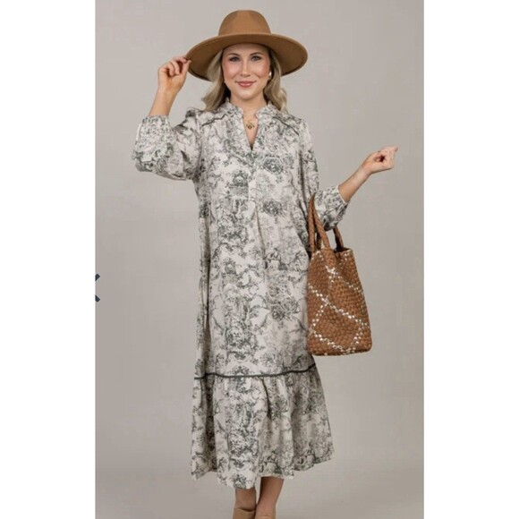Umgee | Dresses | Umgee Tiered Midi Dress Size L Forest Fairy Green ...